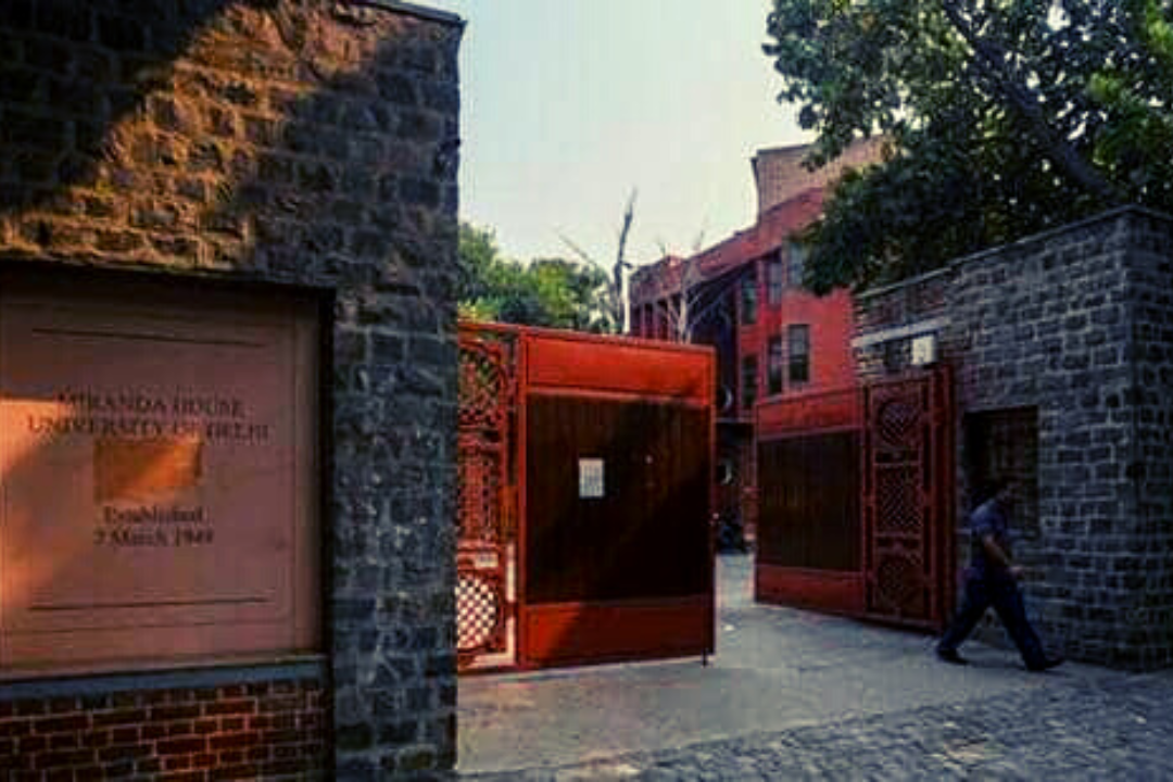 Men scaling walls, Groping, Catcalling: That's the Diwali fest at the ...