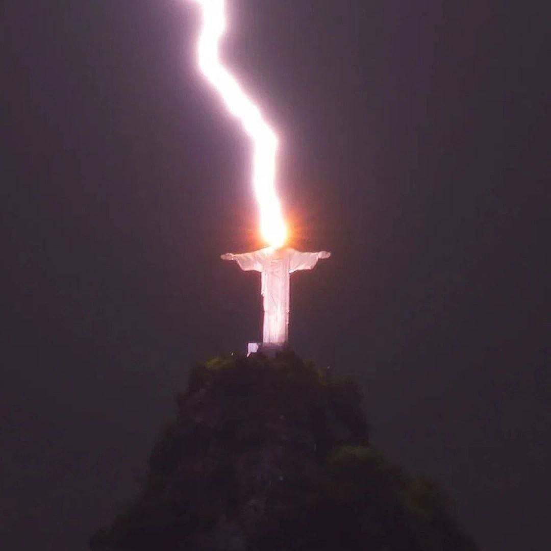 Lightning strikes Christ the Redeemer in Brazil